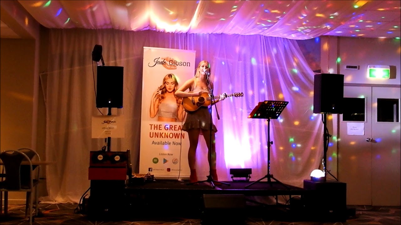 JADE GIBSON at Club Tumut with START AGAIN - YouTube