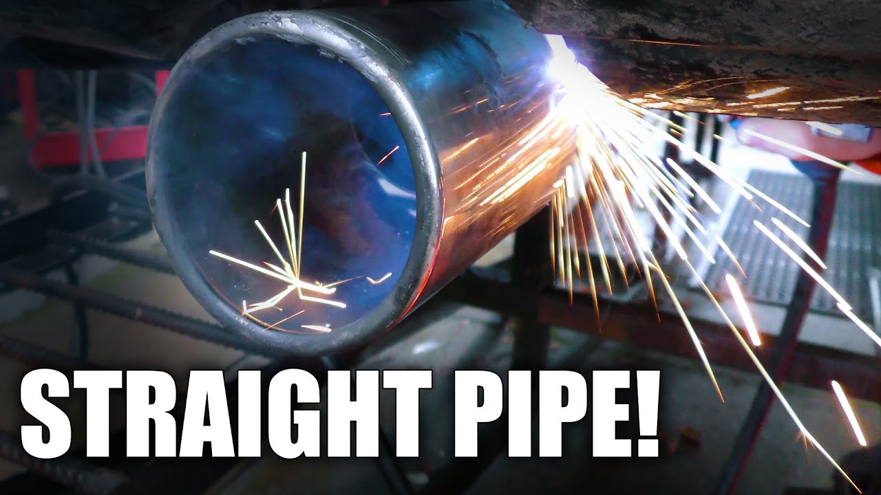 Drift Subaru gets a full straight pipe at last - YouTube