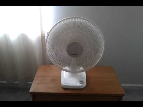 Another video of the 2000's Lasko 2016 16" oscillating desk/table fan ...