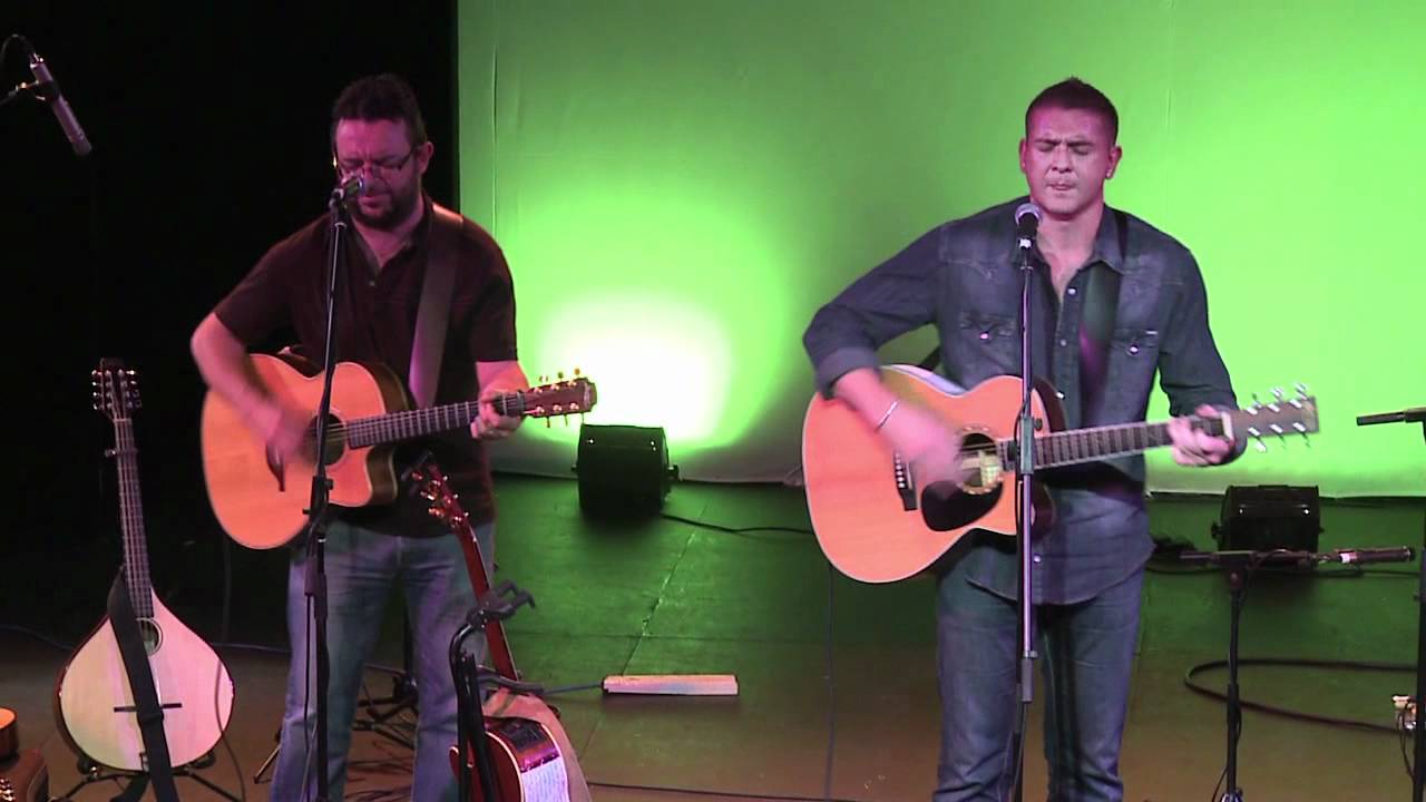 Damien Dempsey and Band play full set at Liberty Hall Centre ( Part 1 ...
