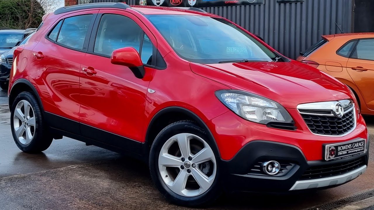 2015 (15) Vauxhall Mokka Exclusiv 1.6 5Dr in Red. Just 3500 Miles! 1 ...