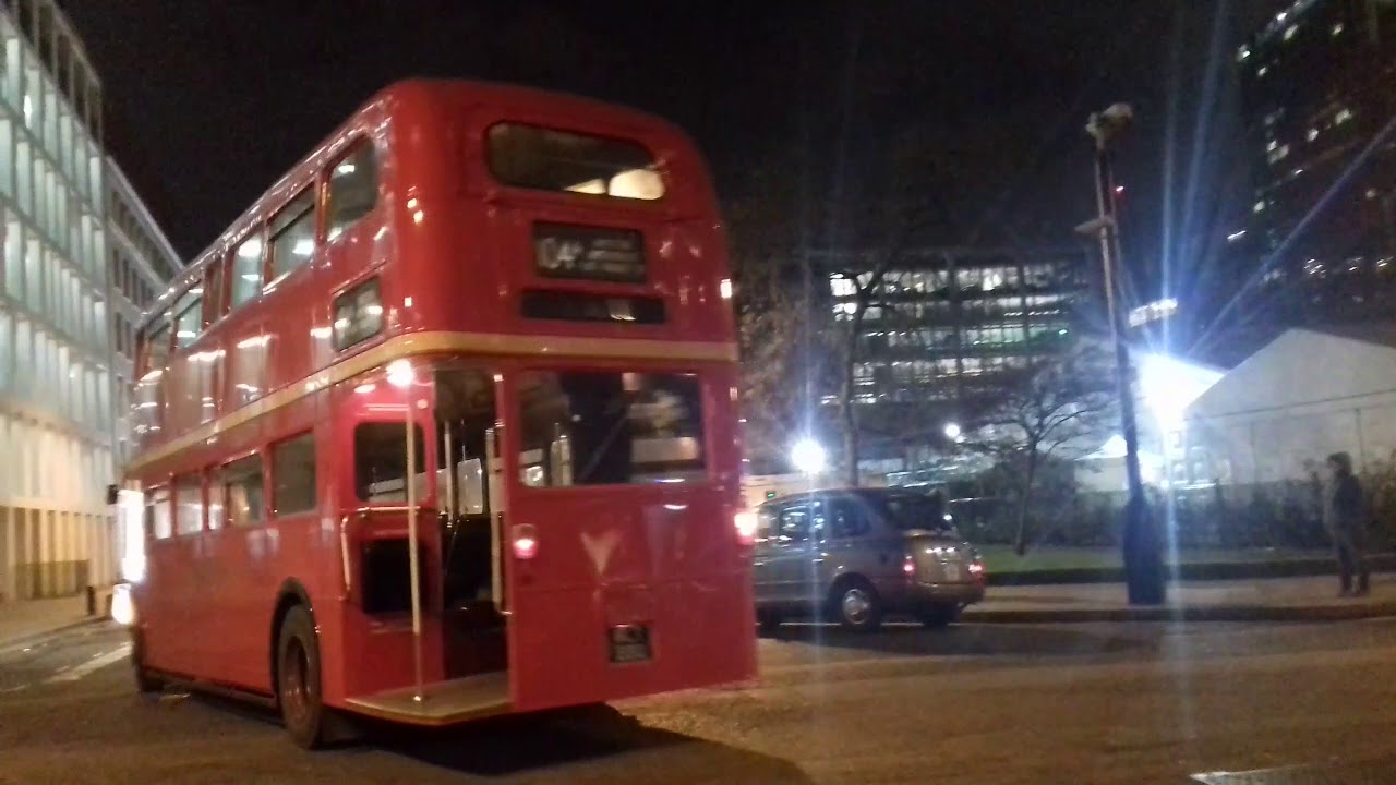 AEC Routemaster WLT880 RML880 London United Motorcoaches Seen Departing ...