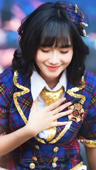 JJ FREYA JKT48😣#freyajkt48 #freya #jkt48 #jedagjedug #shots - YouTube