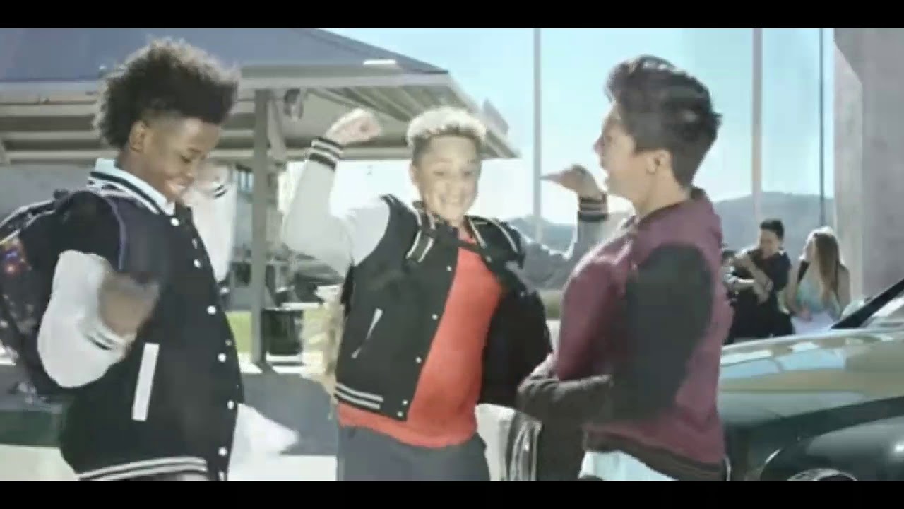 Boomerang by JoJo siwa - YouTube