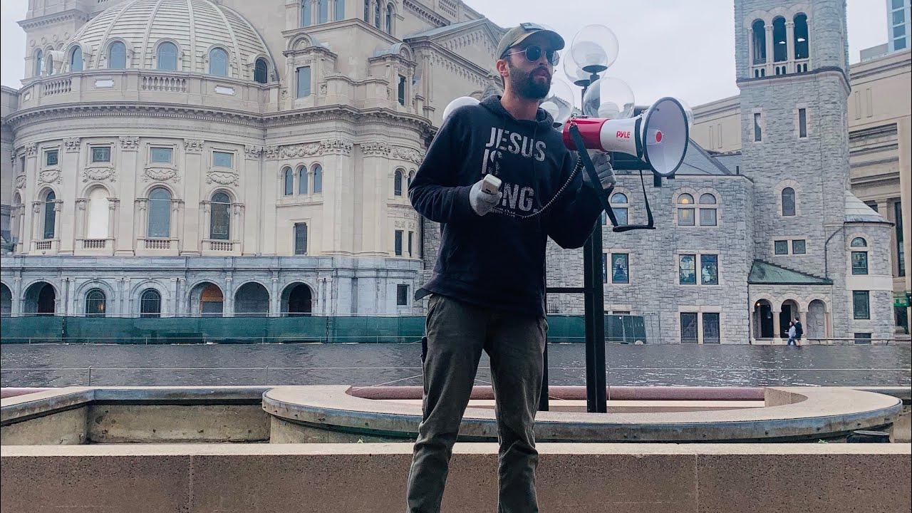 PREACHING TO THE WORLD’S LARGEST OPEN SATANIC CONVENTION IN US HISTORY ...