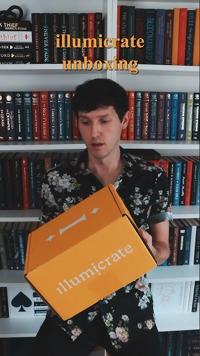 illumicrate book box unboxing! - YouTube