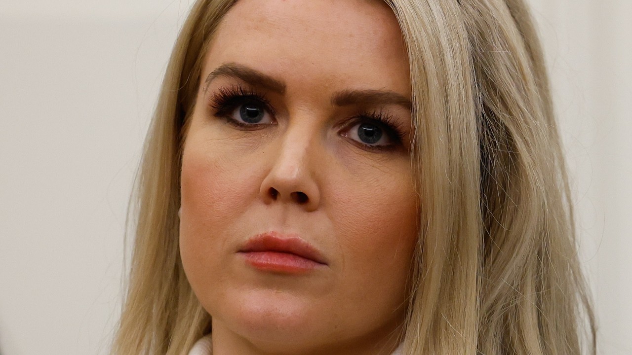 What Karoline Leavitt Looks Like Under All That Makeup - YouTube