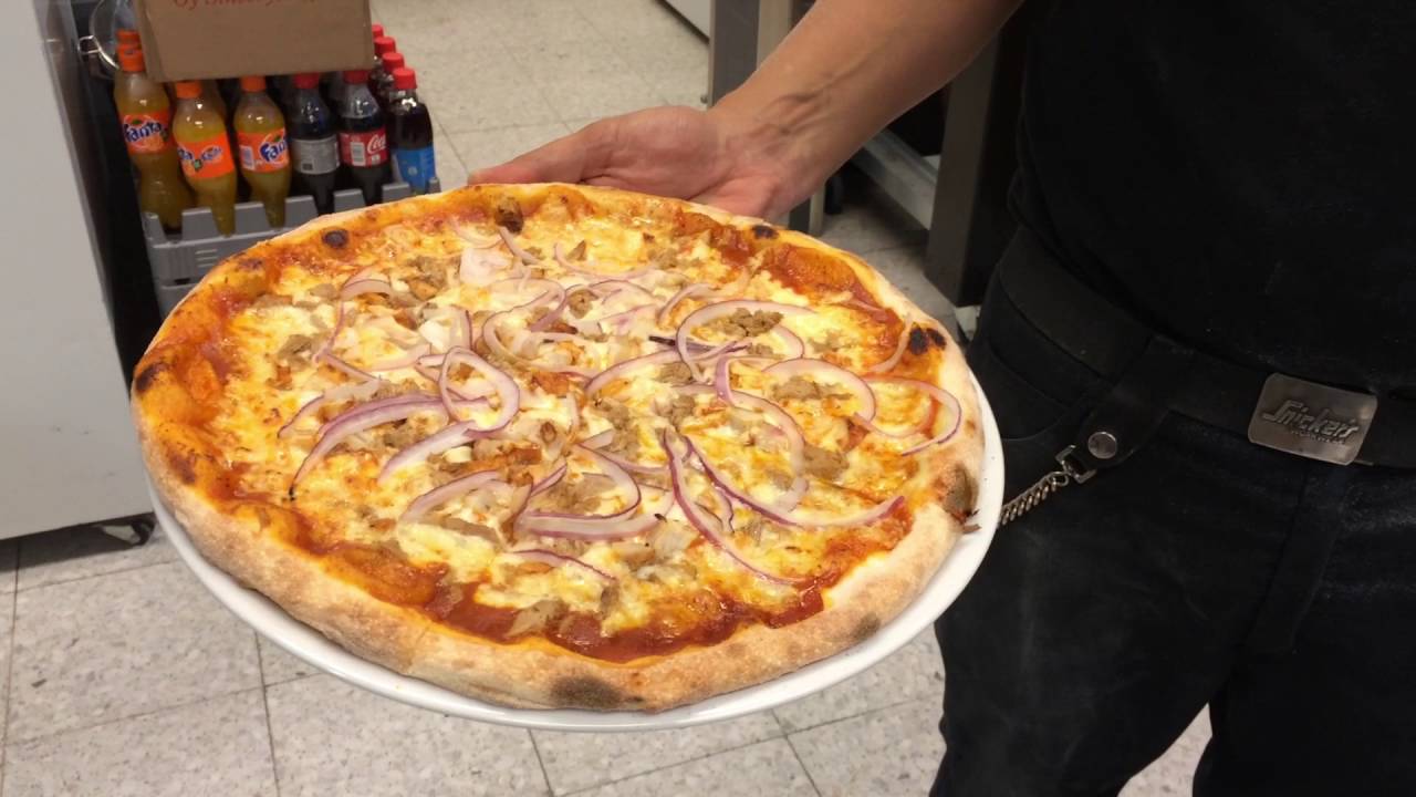 Parolan Kotipizza - YouTube