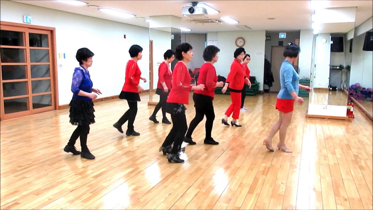 Lean On Me (Improver) (Demo & Walk- Through)-Line Dance - YouTube