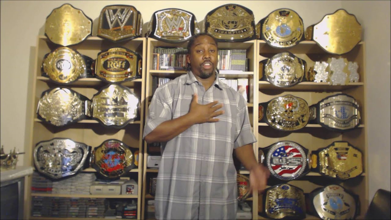 Former WWF Wrestler "Iron" Mike Sharpe passes away at the age of 64 ...