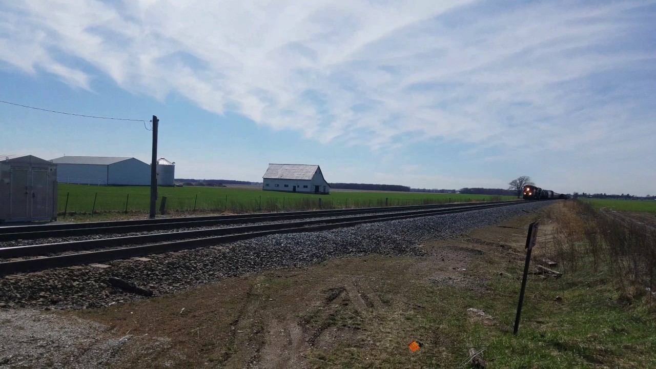 CN 8953 SD70M-2 RS3L - YouTube