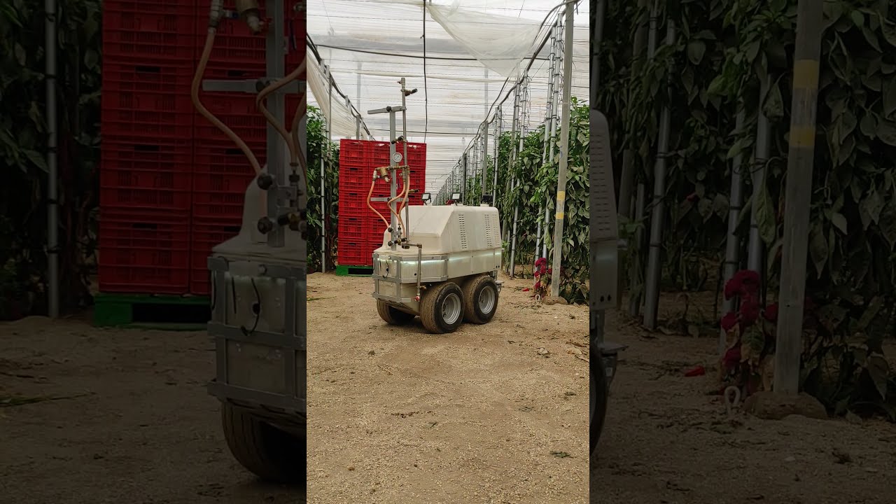 Robot JARA. Demostración de funcionamiento: Maniobra de giro. - YouTube