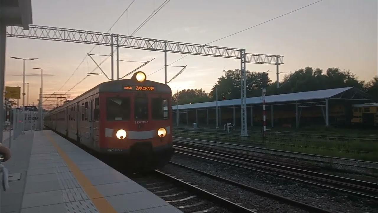 en57 wjazd na stacje Chabówka - YouTube