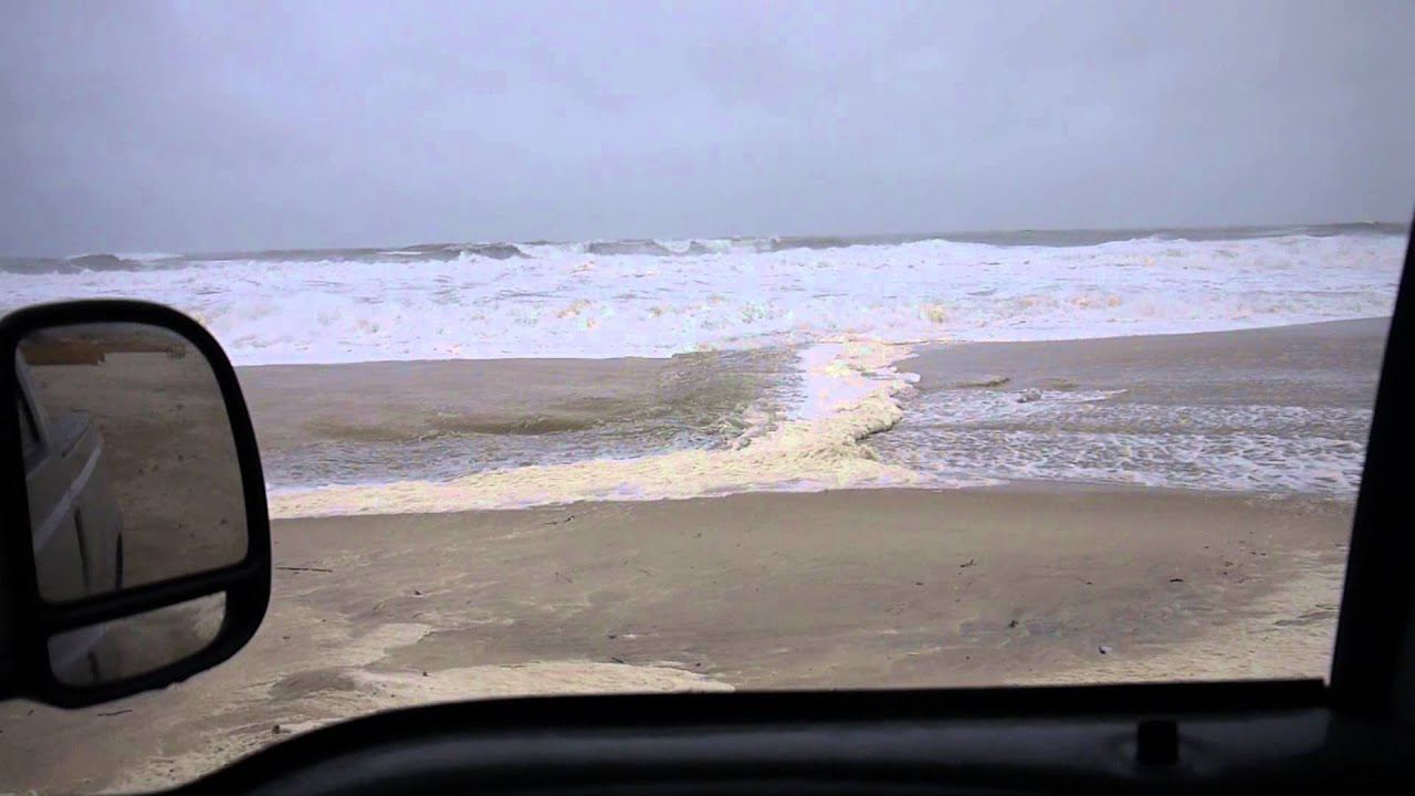 The angry ocean in Seaside Park & Midway Beach during the Nor'easter ...