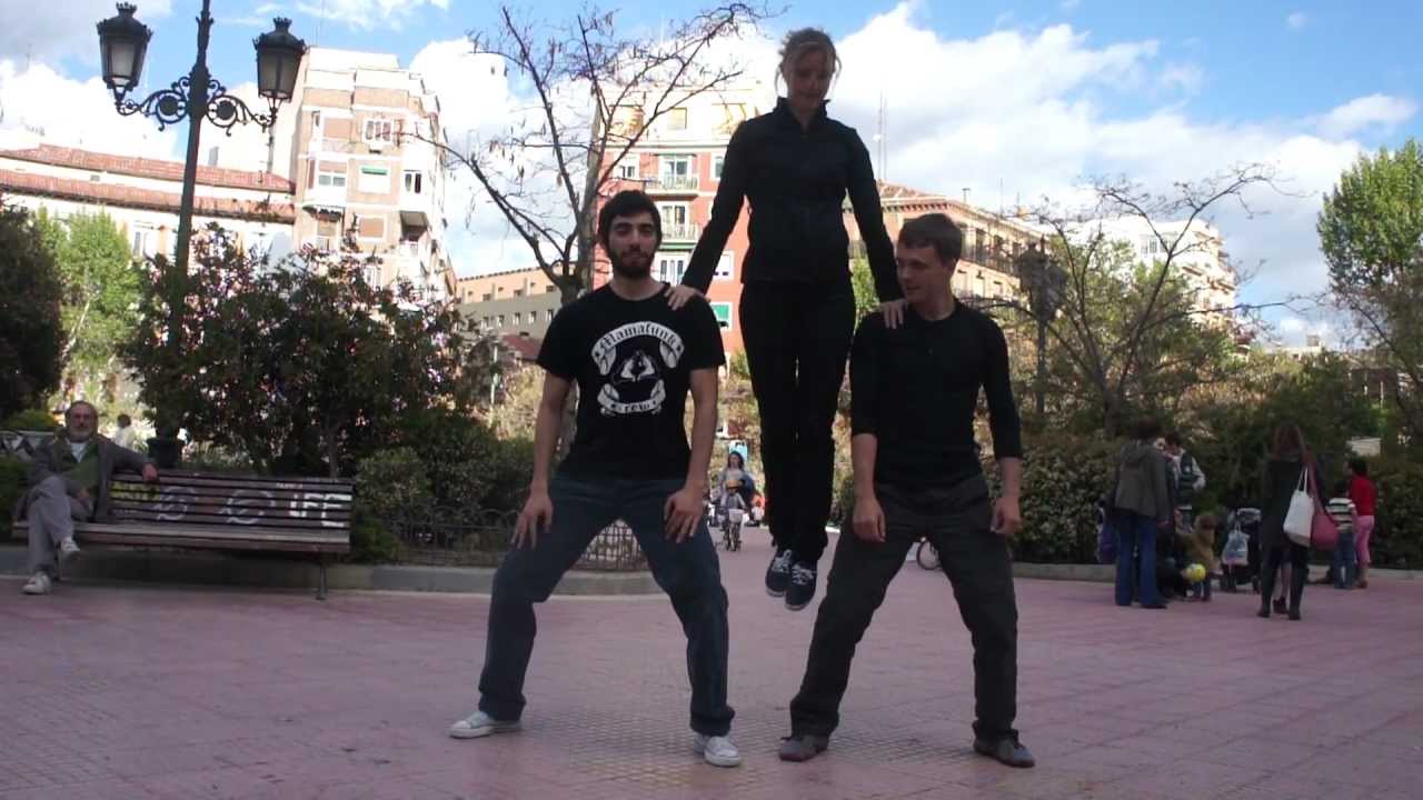 Jumping Dips - Aerial Strength Training - YouTube