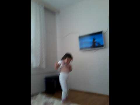 Aleyna tilkinin junyiri