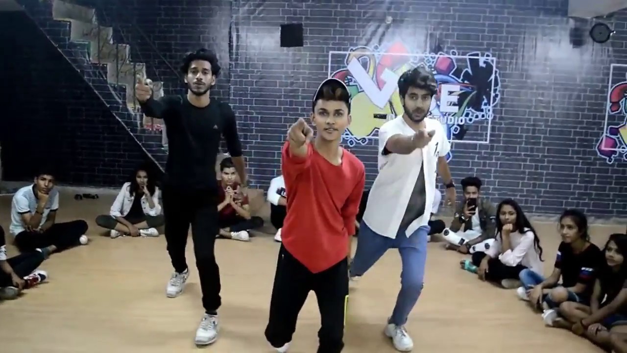 lucky dancer dance must watch//lucky dance - YouTube