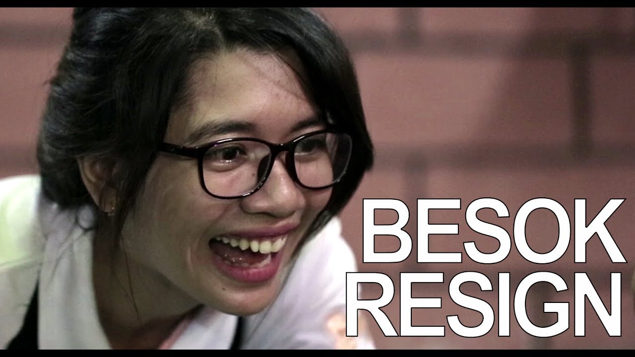 Setubengi - Besok Resign (OFFICIAL MUSIC VIDEO) - YouTube