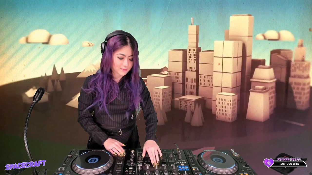 SPACECRAFT: LiveStream with RayRay Episode 22 - YouTube