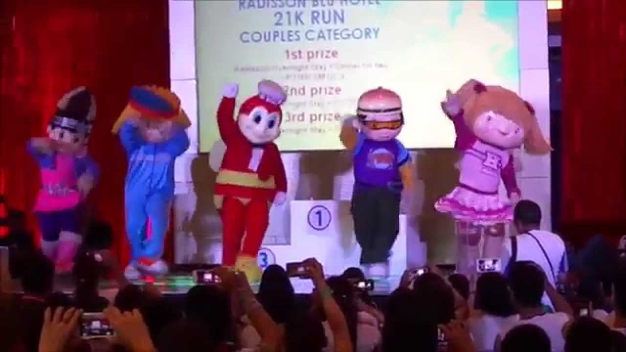 Jollibee and Gang dance - YouTube