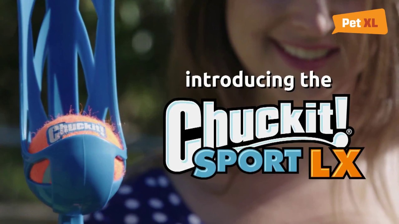 Chuckit! XL Launchers tennisball kaster PetXL - YouTube