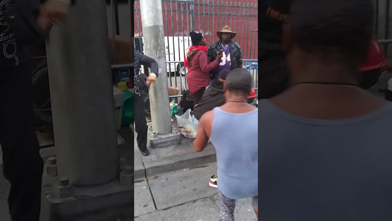 Crackhead dance party - YouTube