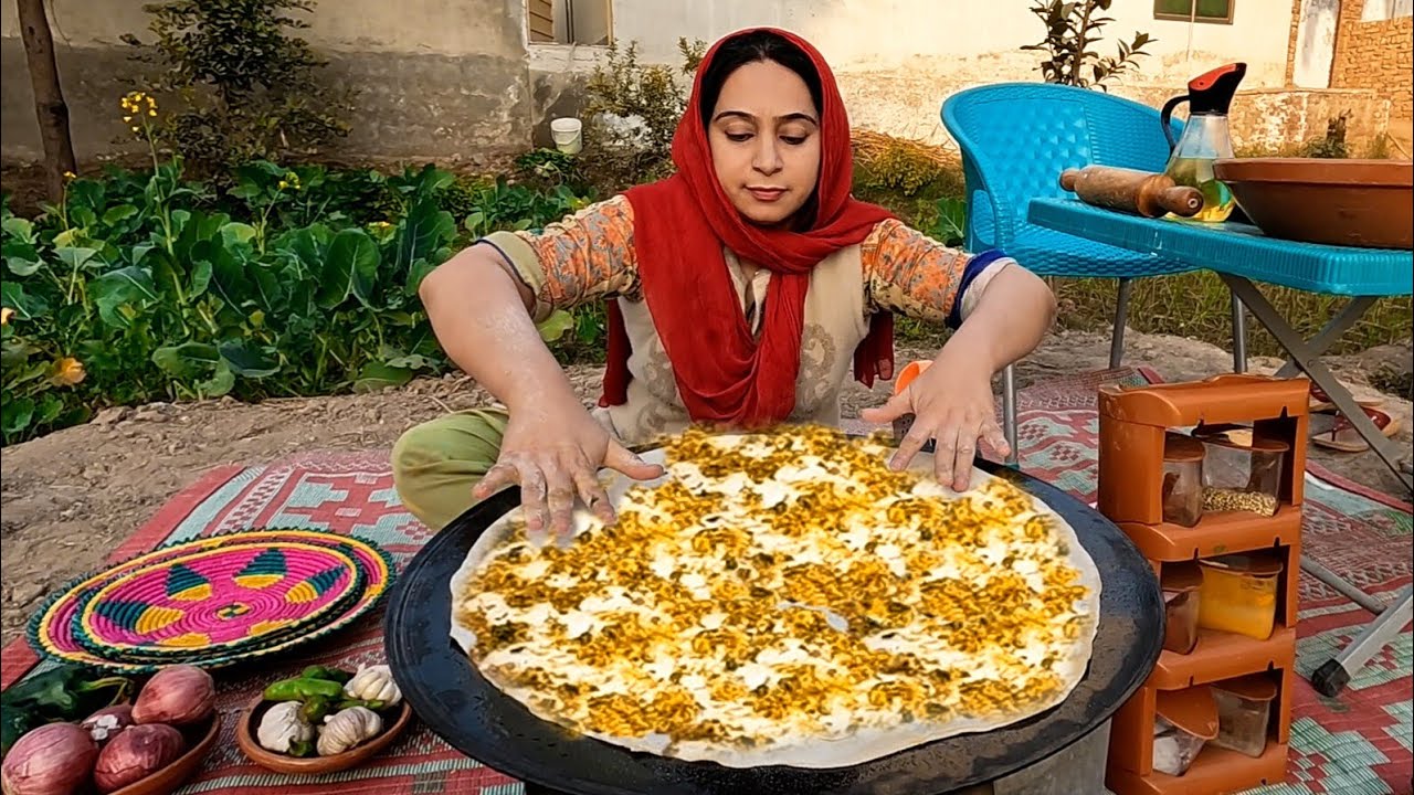 Delicious Huge Kutab With Greens, Cooking Traditional Azerbaijan Street ...