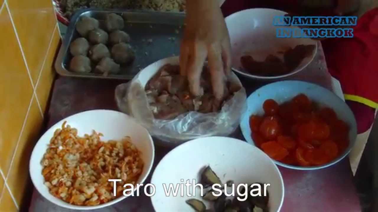 Ba Chang - Sticky Rice Dumplings in Thailand - YouTube