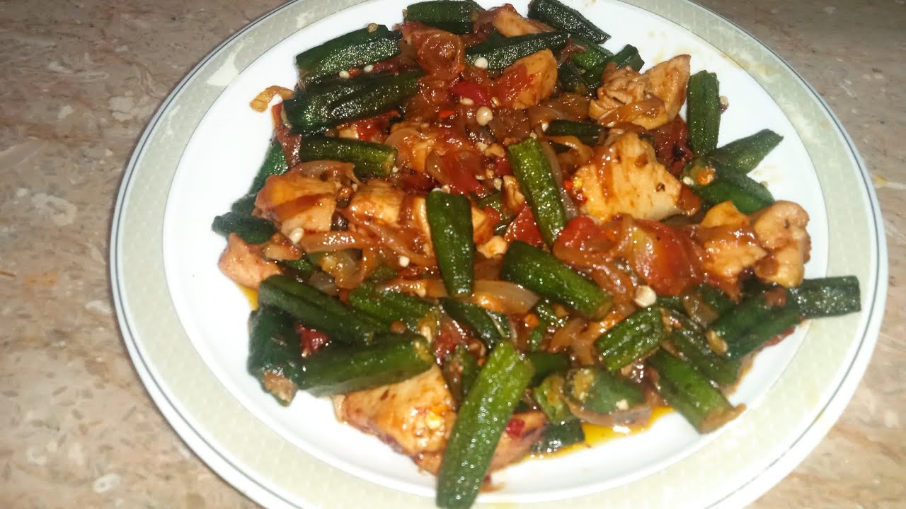 Spical Chicken And Okra Recipe/By Tazeem's Kitchen Subscribe This ...