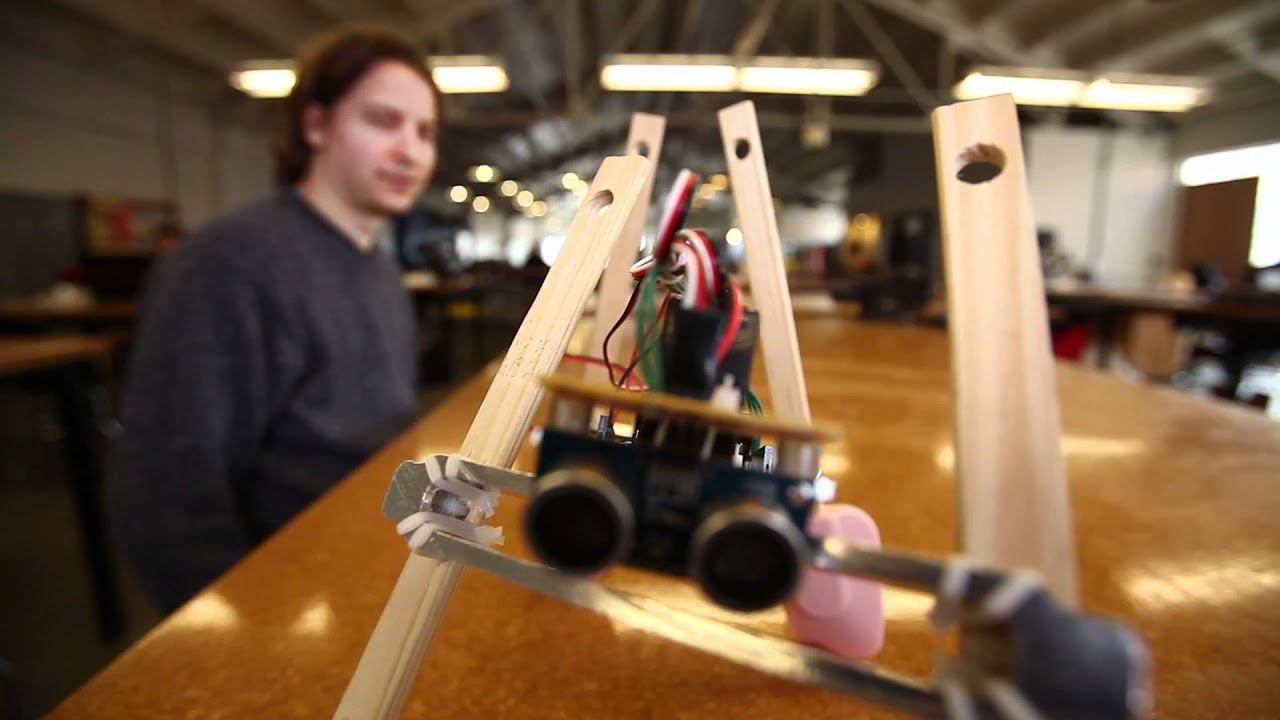 Simple Walker Robot - YouTube