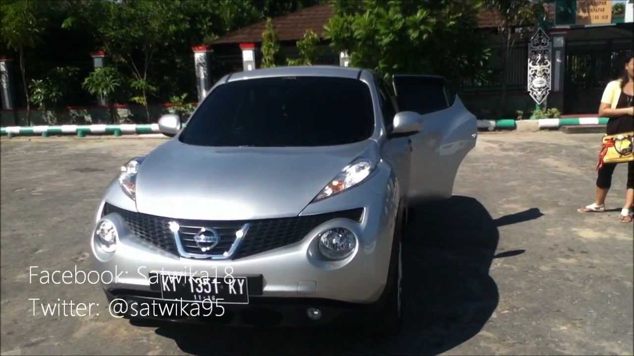 2011 Nissan Juke. Start Up, Engine, In Depth Tour - YouTube