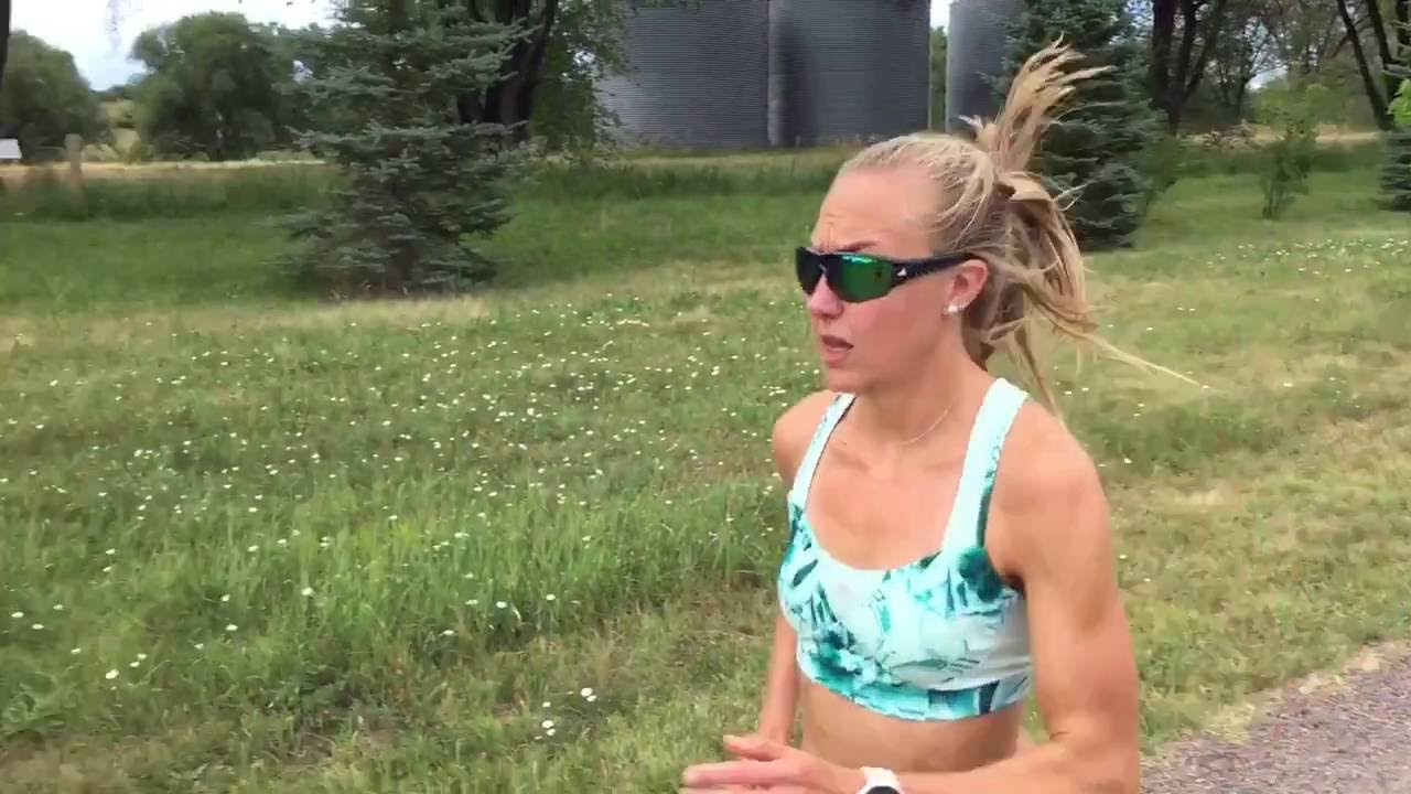 Neely Spence Gracey Running 5 - YouTube