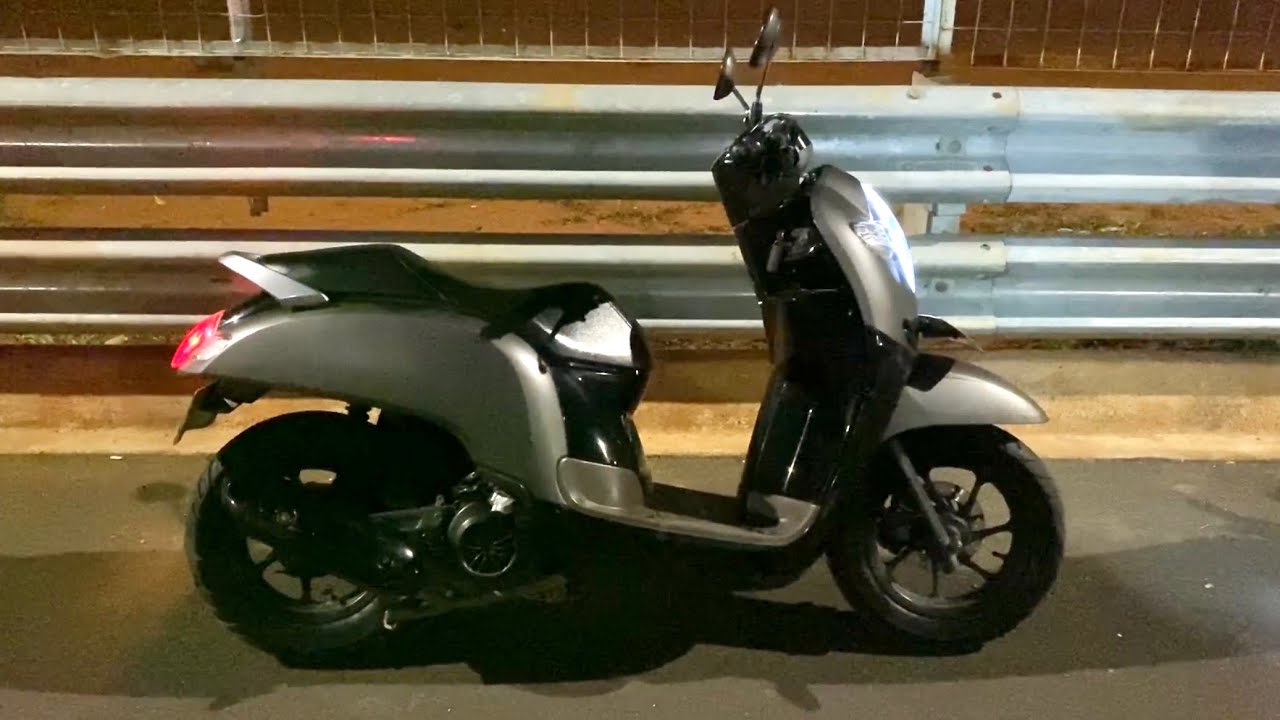 MOTOR MEWAH BAGI KAUM CABE CABEAN - YouTube