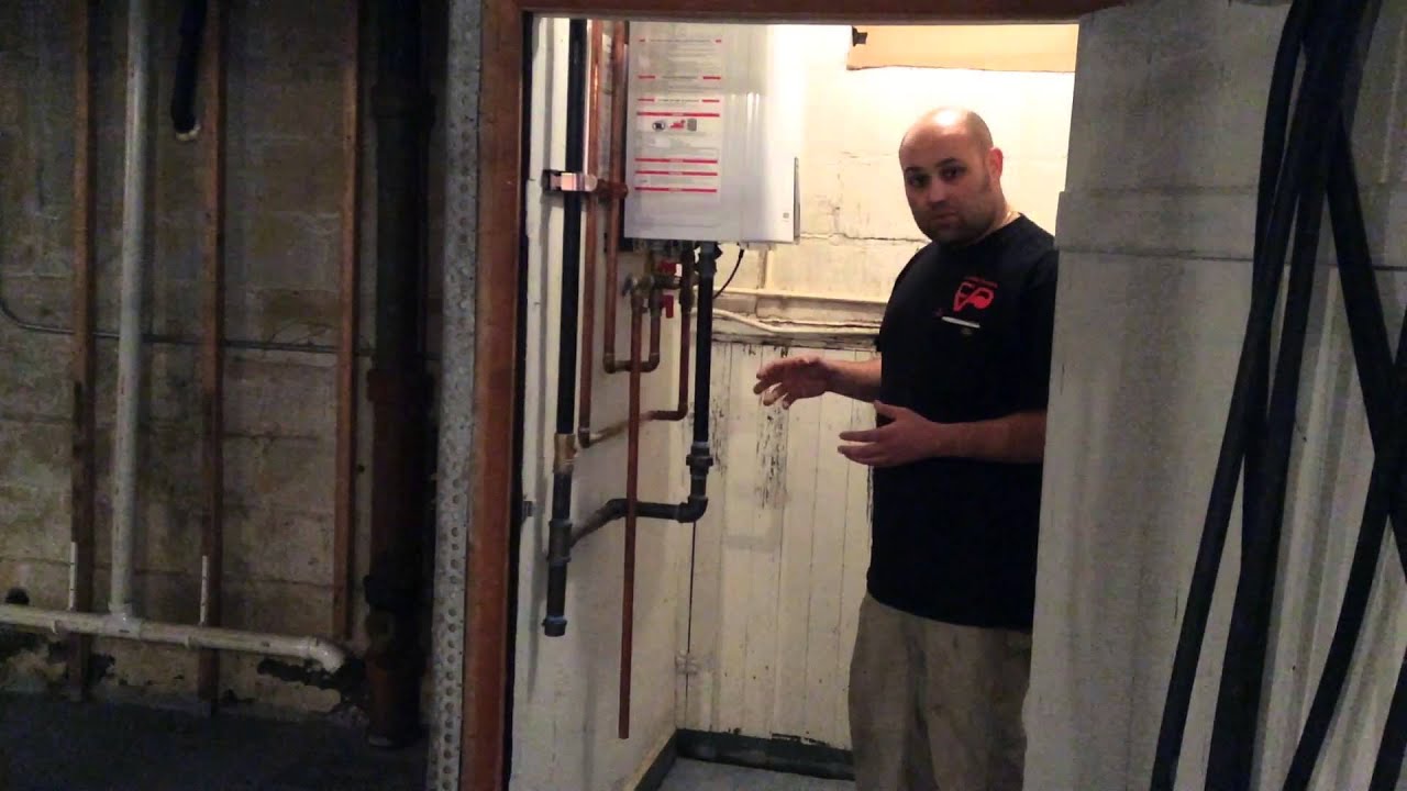 Matt The Plumber In Elgin Illinois - Well Tank / Water Main Repipe ...