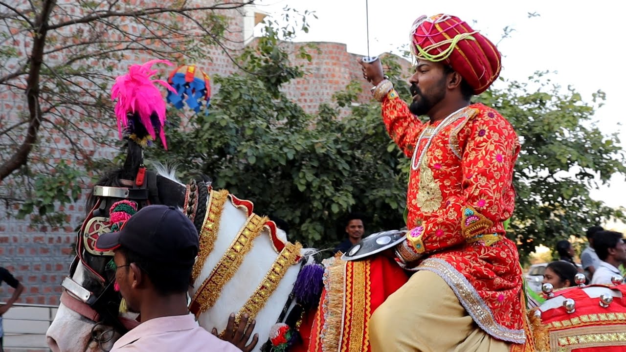 KSNUAHS Shimoga students participated Cultural procession | South East ...