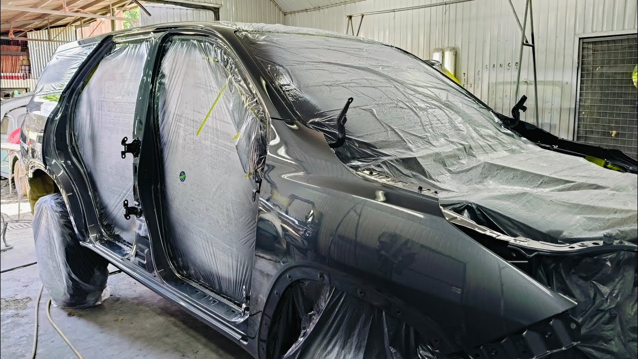 Toyota Fortuner /repaint process until spray finished - YouTube