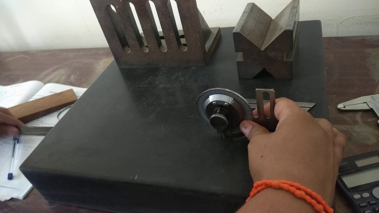 Measurement of angle using Bevel protractor - YouTube