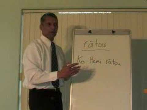 Maori Language Lessons - raatou-tuakana