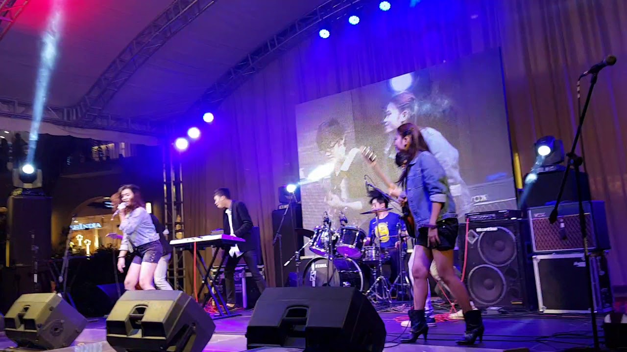 STI College ALABANG Skyler Band - YouTube