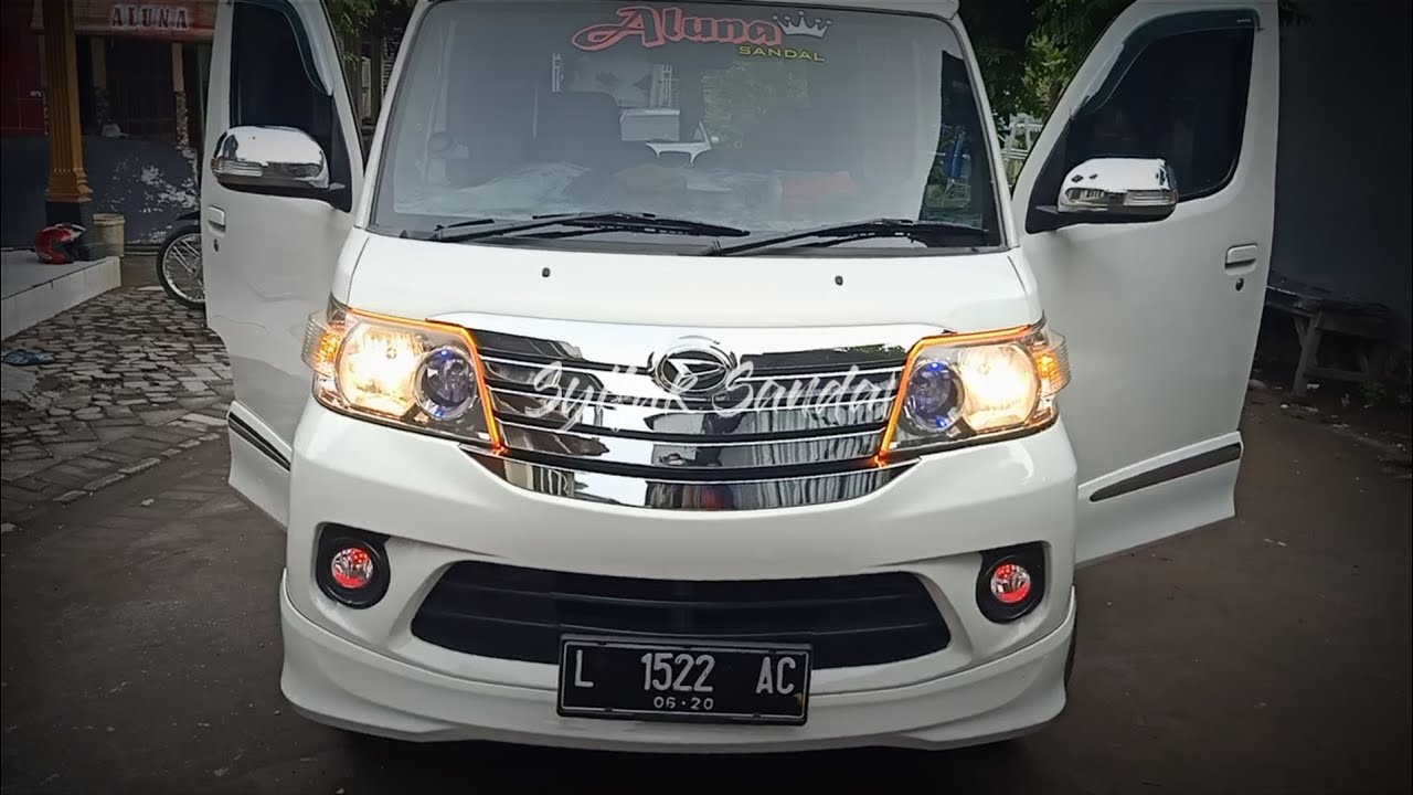 Modifikasih Lampu Mobil Luxio - YouTube