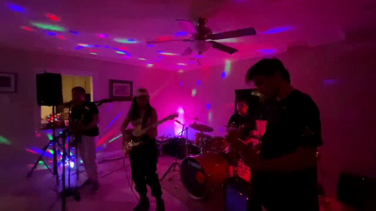 Mixed Up and Confused- Marlin's Dreaming (Bongolia Cover) - YouTube