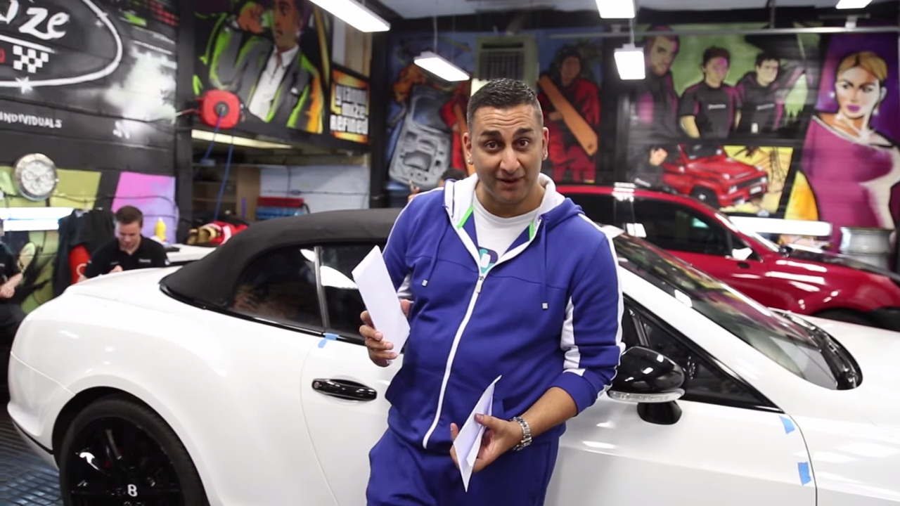 Behind The Scenes at Yiannimize - [1] - YouTube