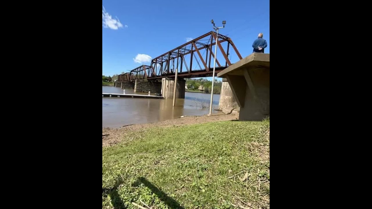 Timelapse Footage Shows Historic Hand-Rotated Bridge Rotating Due to ...