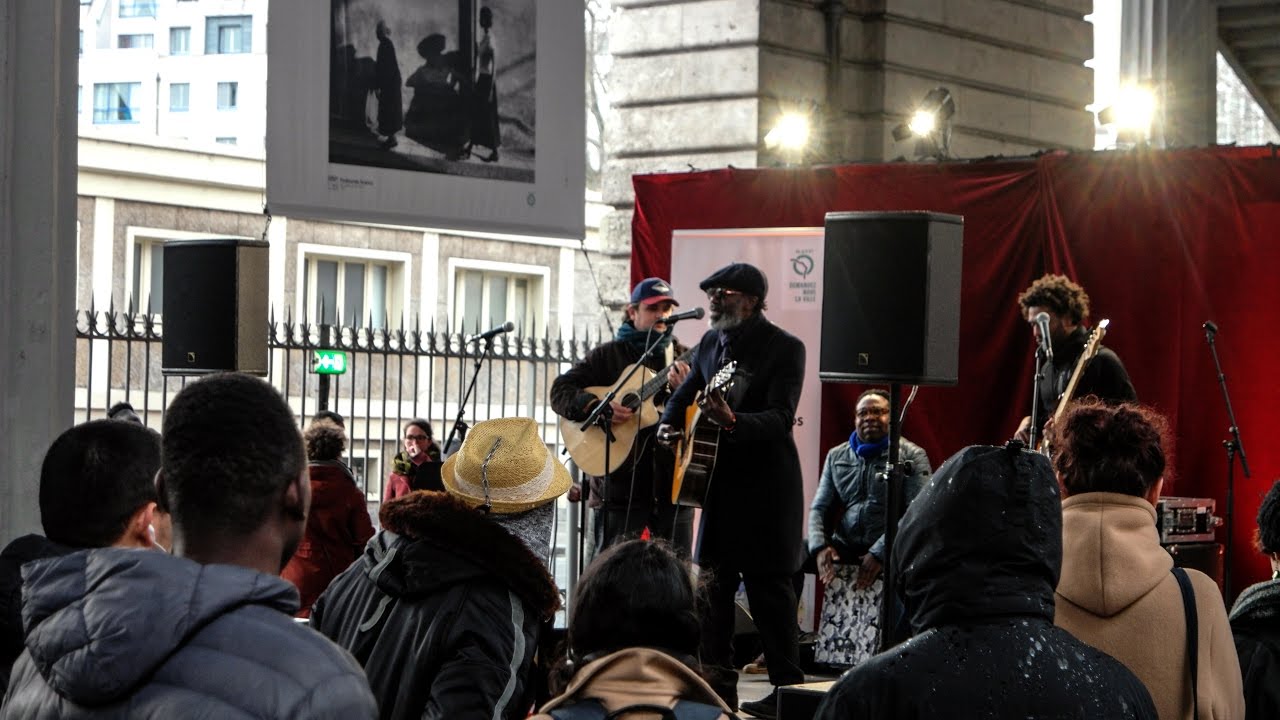 Sango music et Lunik Grio au métro Jaurès Paris - YouTube