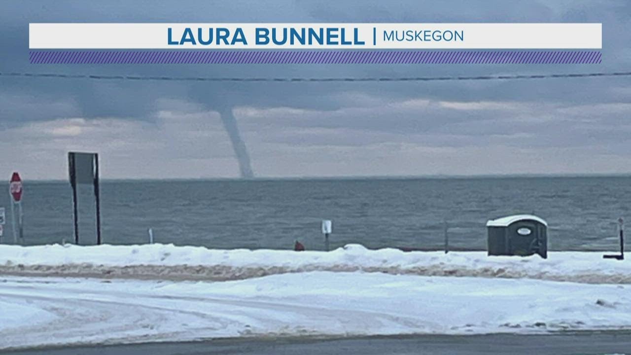 Waterspouts in Winter? Here's how they happen! - YouTube