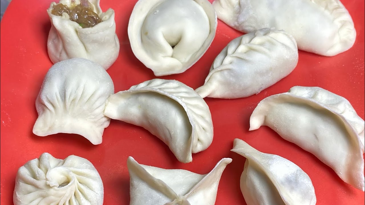 momos folding easy trick | how to fold dumplings | how to wrap momos ...