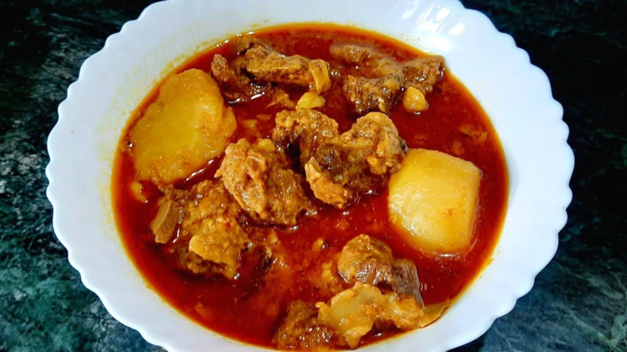 খাসির মাংসের (মটন) ঝোল আলু দিয়ে। Mutton Aloo Jhol Recipe - Khasir ...