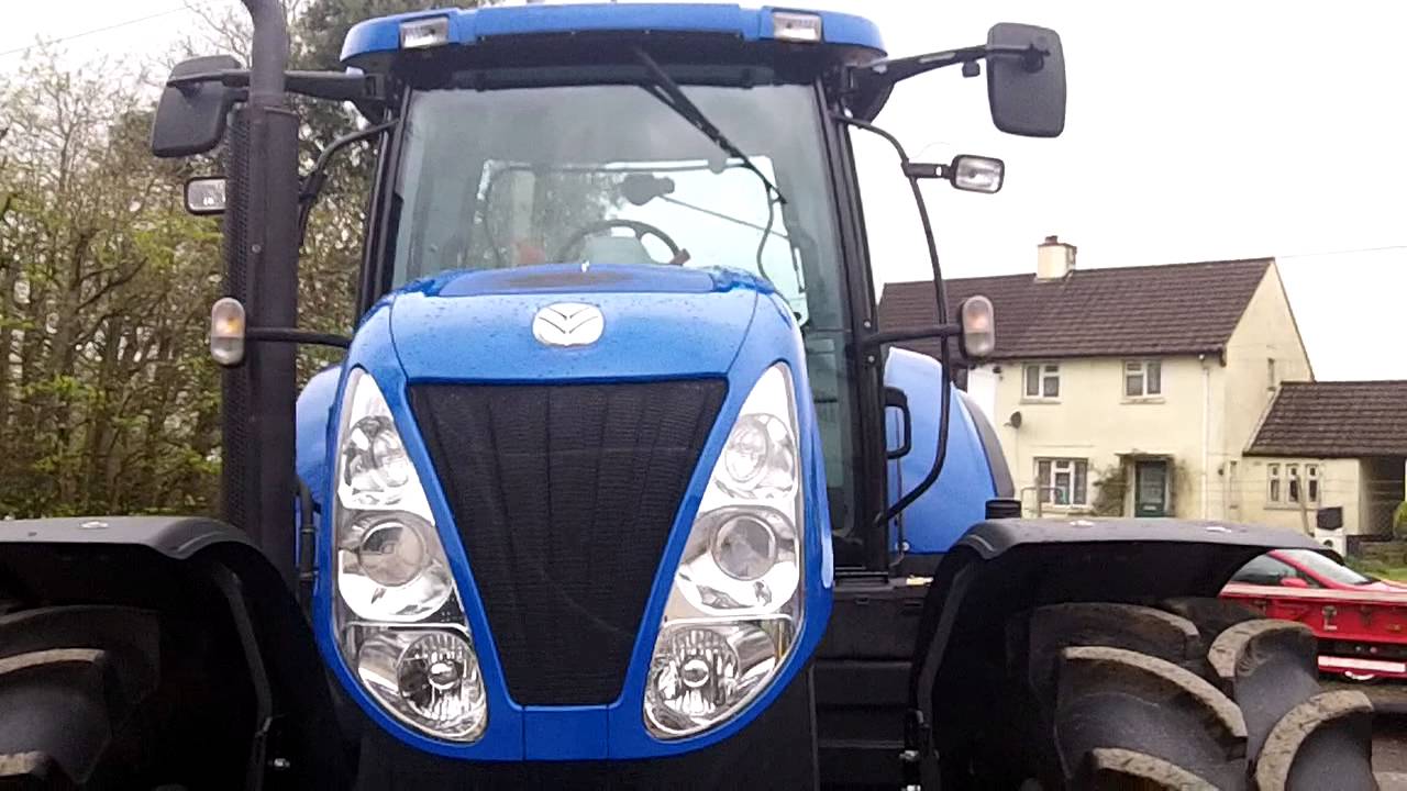 New Holland T7030 Powercommand 40KPH - YouTube