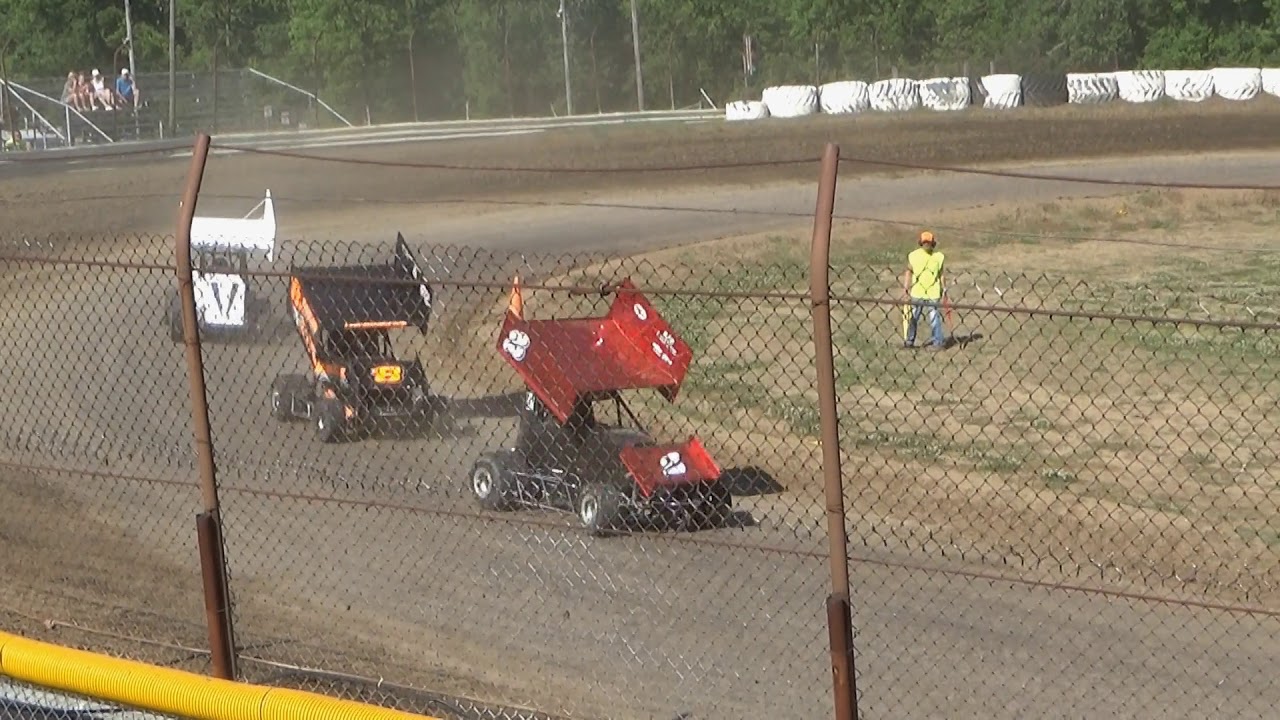Winged Outlaw Heat & Feature - Coles County Speedway 6/7/20 - YouTube