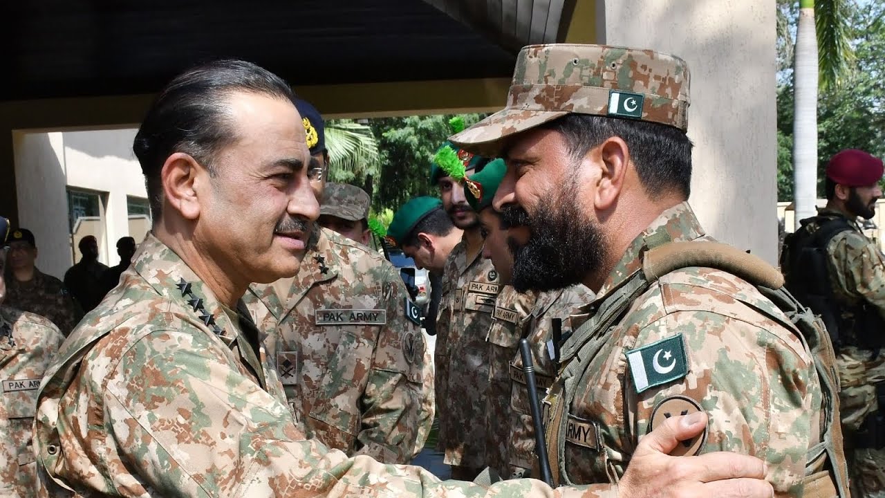 Press Release No 60/2023 - COAS Visited Sialkot Garrison - 17 May 2023 ...